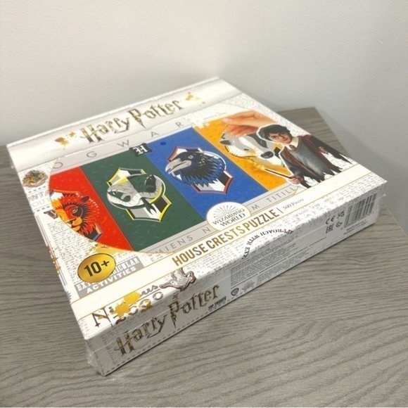 Warner Bros. | Toys | Harry Potter Hogwarts House Crest Puzzle Jigsaw ...